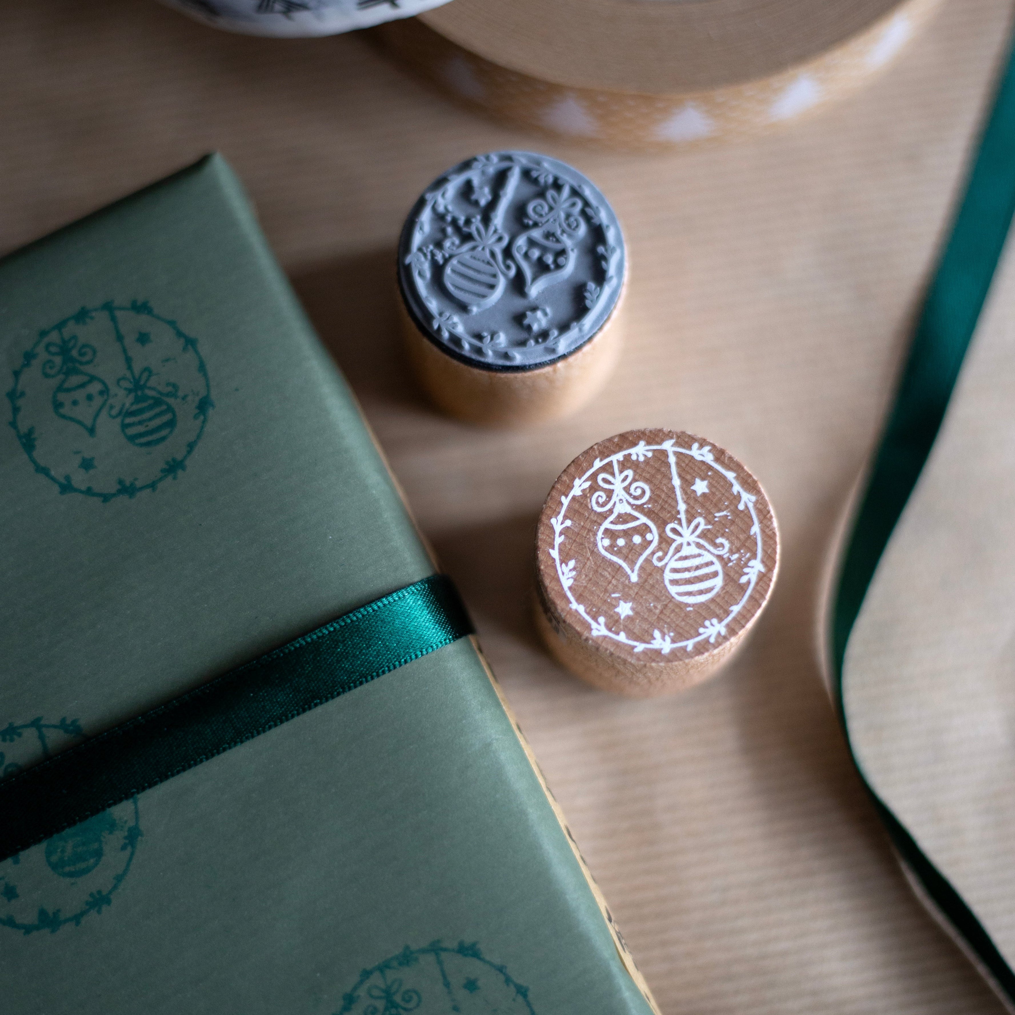 Festive Wooden Stamps (Range of Designs) – Cascayde