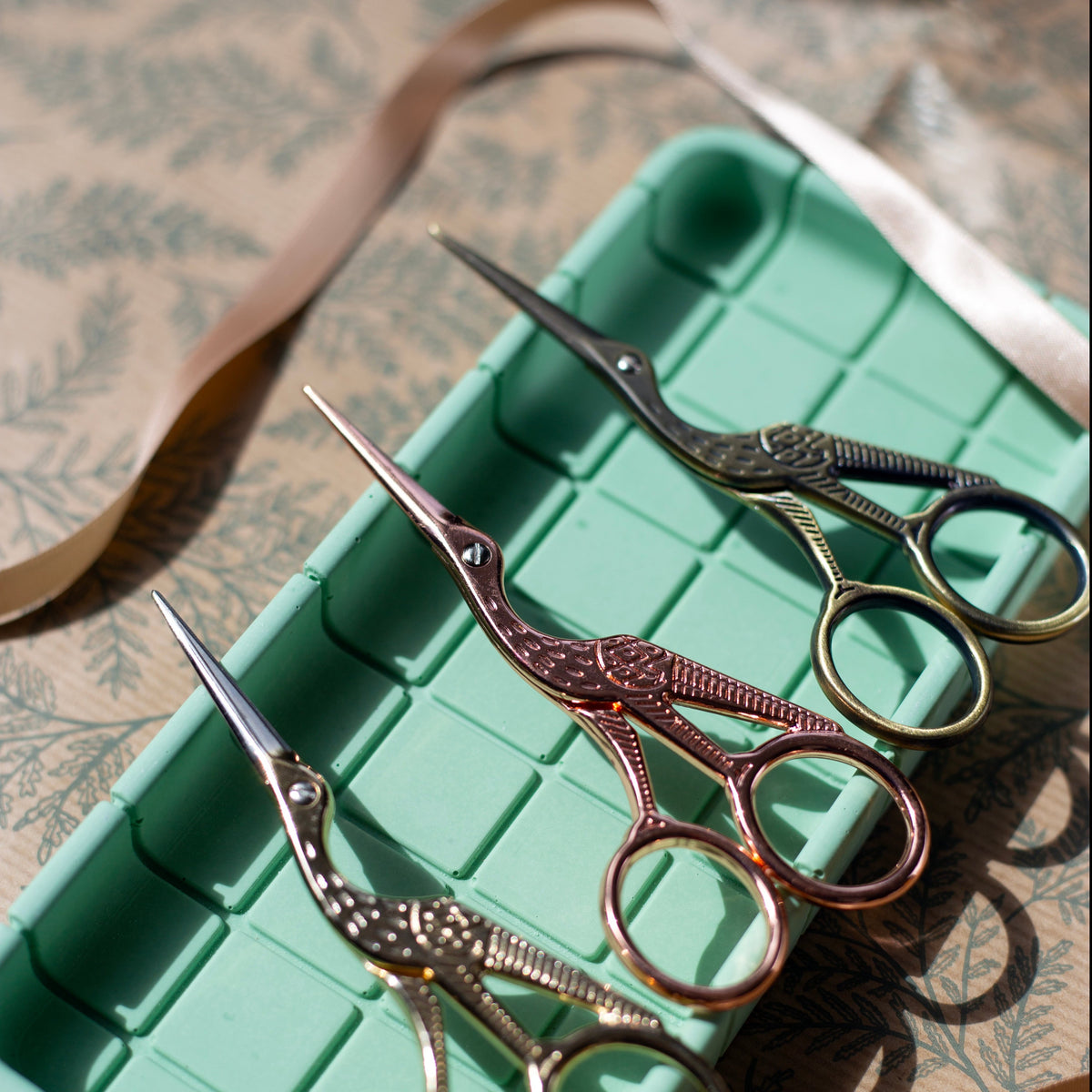 Crane Scissors - 3 Colour Options *Last Remaining Stock* – Cascayde