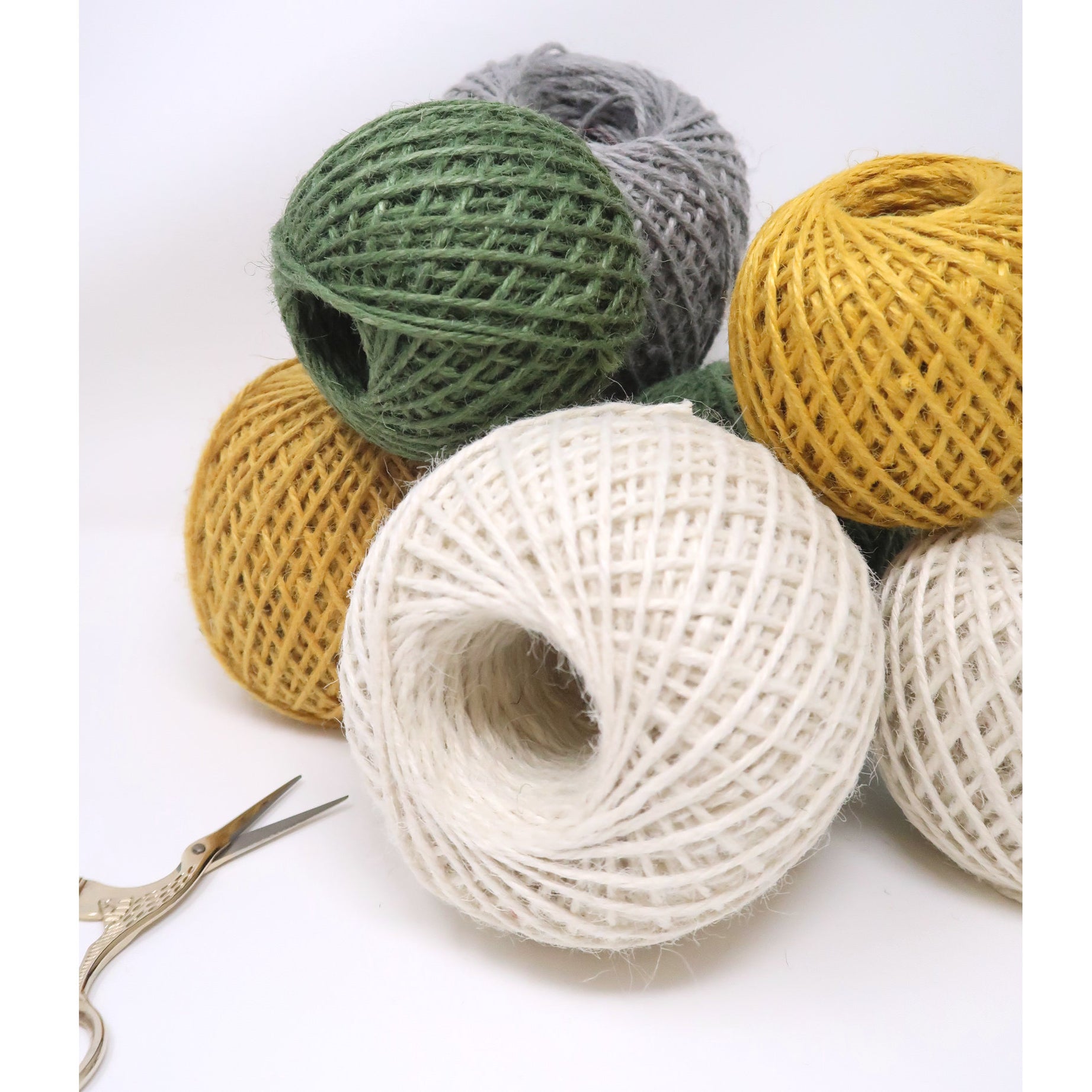 Saffron Yellow Jute Twine - Various lengths available – Cascayde